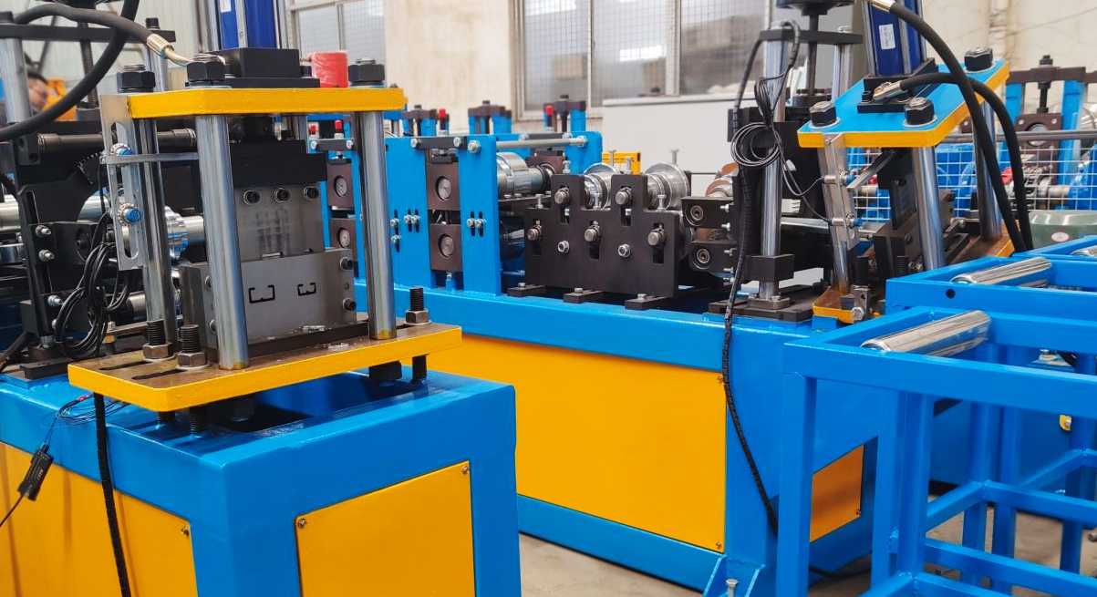 Turkey Straightening Head - Great Component of Roll Forming Machines 20 ...