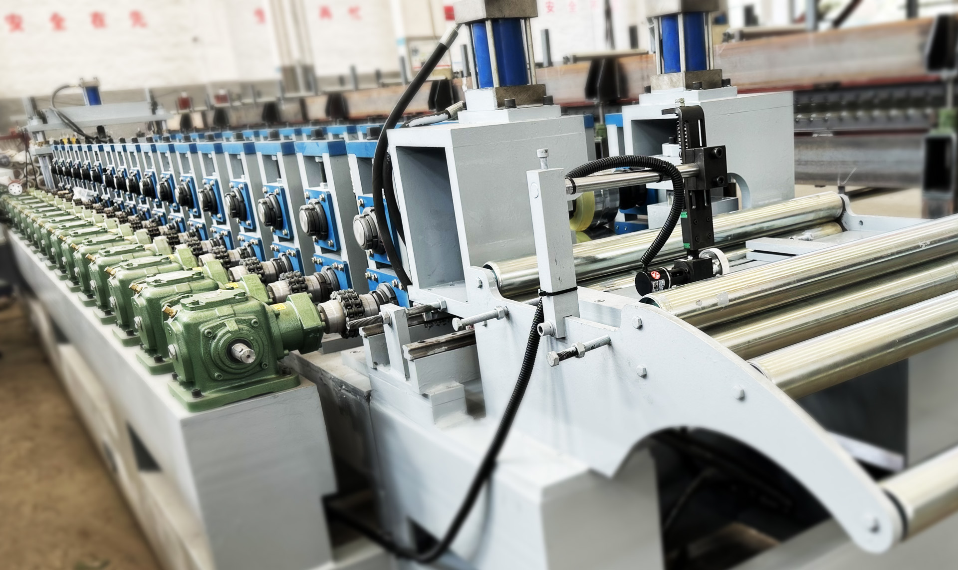 Metal Siding Panel Roll Forming Machine | Powerful Roll Forming ...