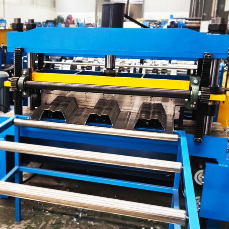 Top Hat Purlin Roll Forming Machine to Australia | Powerful Roll Former ...